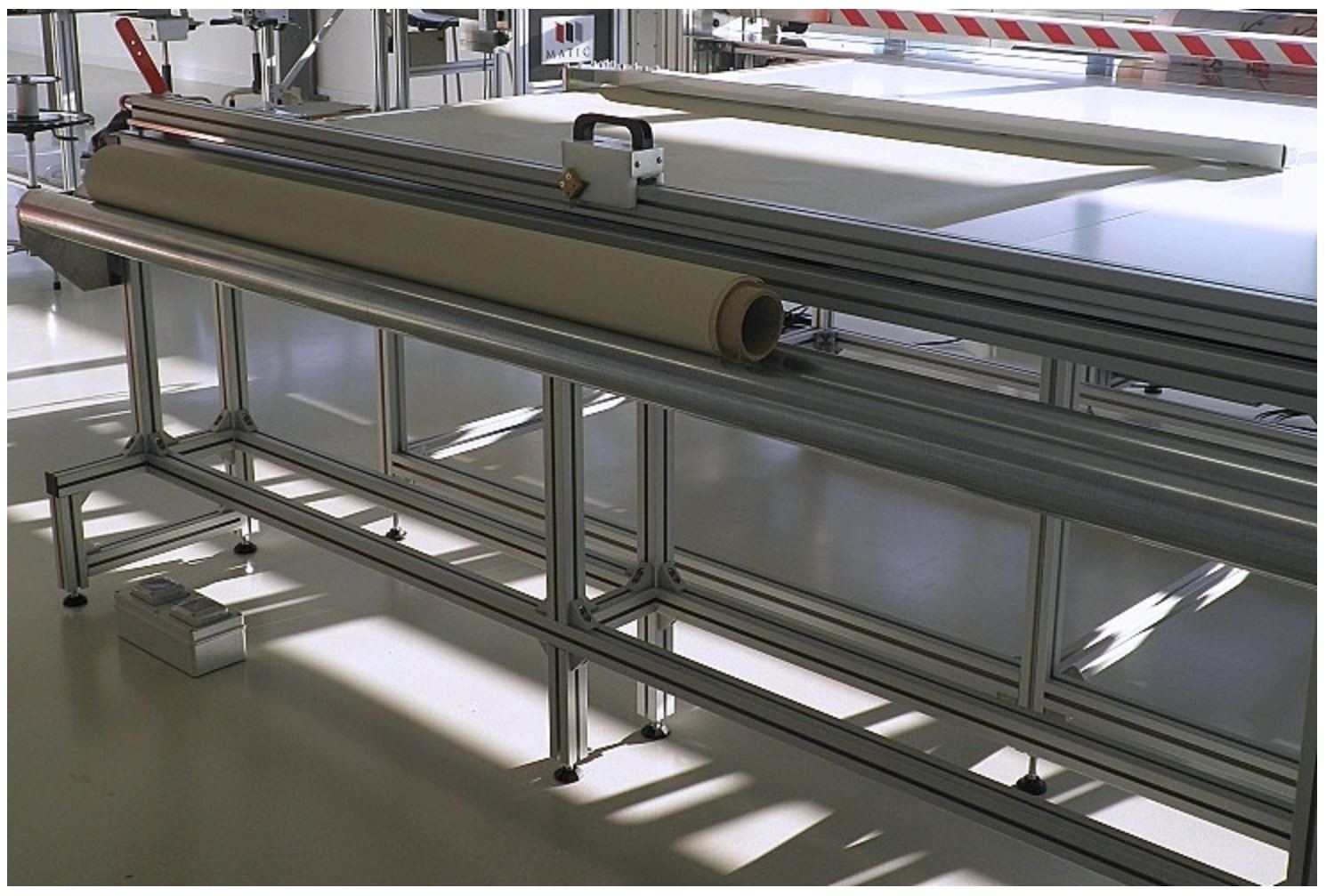 Matic Linear Cut Manual cutter with knife